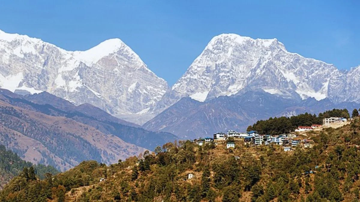 Phaplu to Everest Base Camp Trek – Khumbu Everest Trek And Peak Climbing